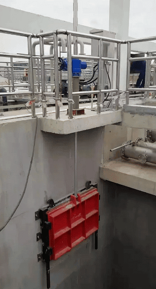 Sluice Gate Uses, Types and Location - Civil Engineering Optional Notes ...